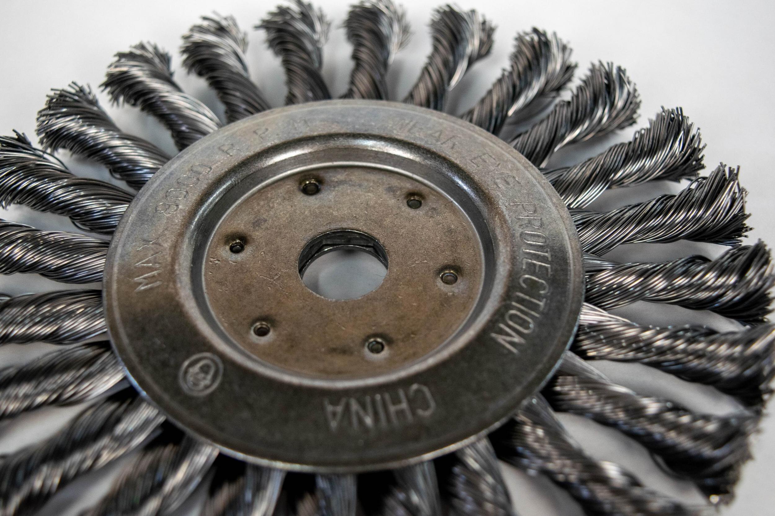 Century 6 in, Coarse, Knot, 1/2 in / 5/8 in Arbor Bench Grinder Wire ...